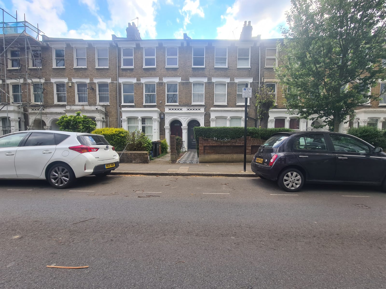 Queen Elizabeth Walk, London N16 – Hampshire Heights